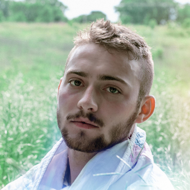 Noah Floersch on Spotify