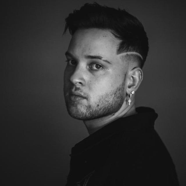 Lukas Leon on Spotify