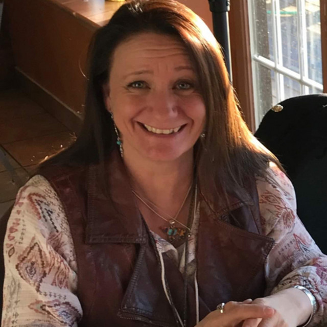 Ep 27: Hiding in Plain View: Michelle Stein - TAKING THE HELM with Lynn ...