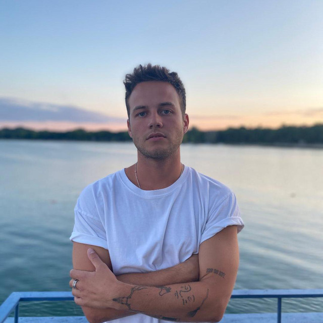 Zach Oliver on Spotify