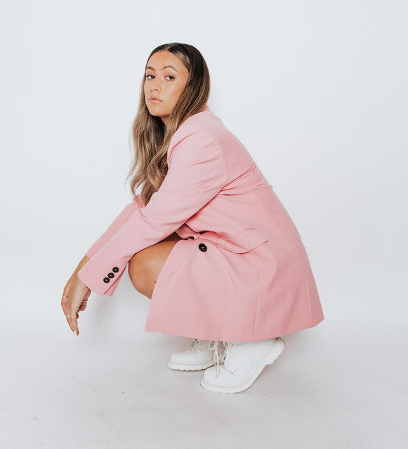 Zoë Ferguson on Spotify