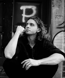 Lewis Knaggs Tickets | Tour Dates & Upcoming Events 2024 / 2025