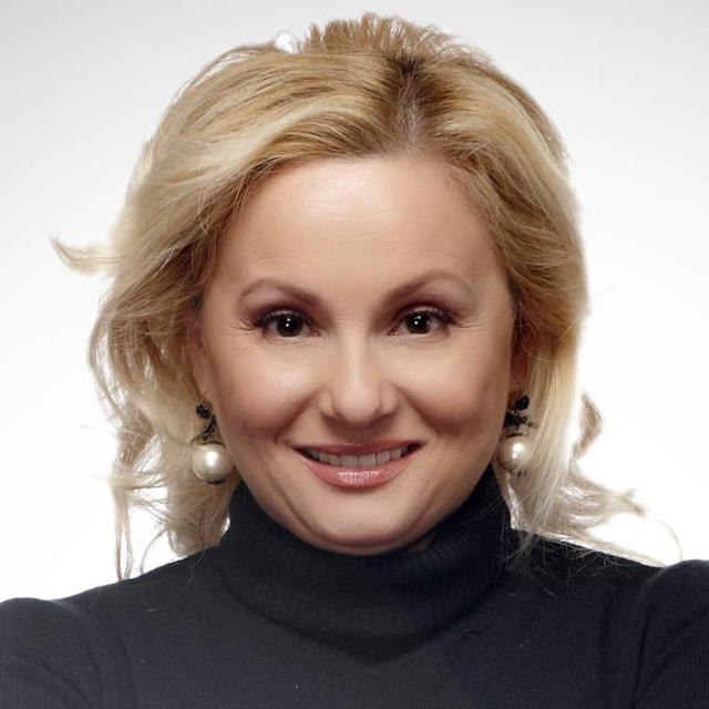Classic Bulgarian Pop artists and listeners — Musicalyst