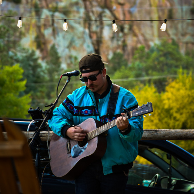 Logan Ellis | Spotify