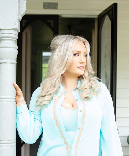 Hailey Steele | Spotify
