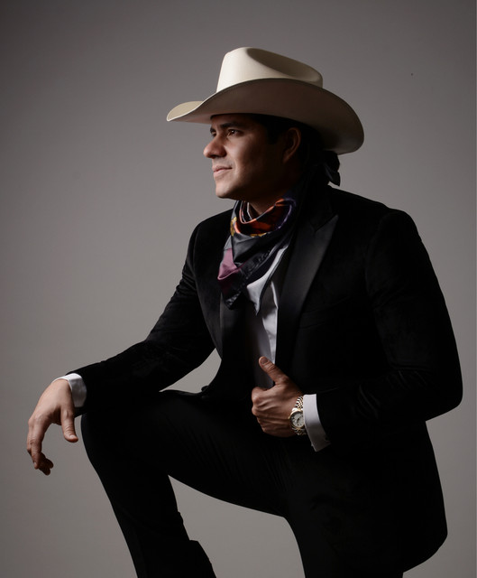 Xavier Zazueta: Songs list, genres, analysis and similar artists - Chosic
