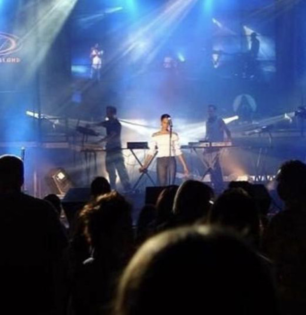 Aerial 2012 Concert & Tour History | Concert Archives