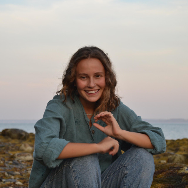 Claire Scott | Spotify