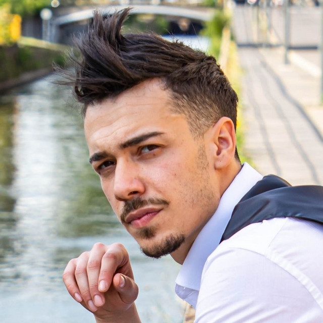 Patrick De Luca | Spotify