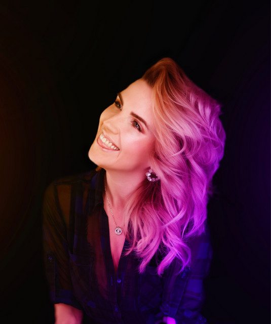 Kristin King Concert & Tour History | Concert Archives