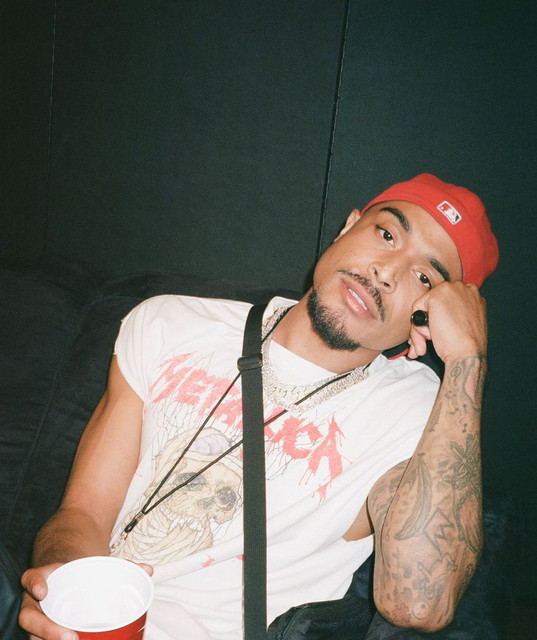 Khalil: genres, songs, analysis and similar artists - Chosic