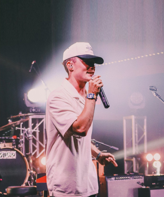 Ben Laine: Songs list, genres, analysis and similar artists - Chosic