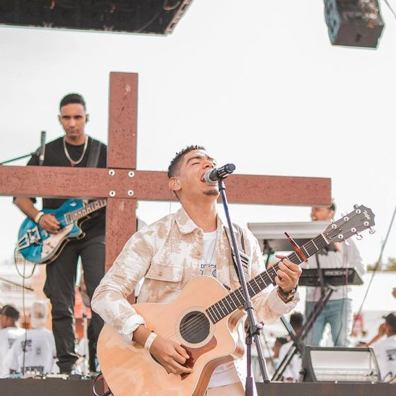 Richard Acosta | Spotify