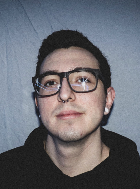 Mad Tabs | Spotify