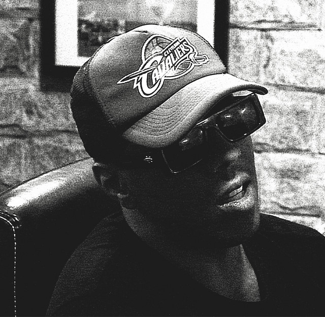 niggro mc | Spotify