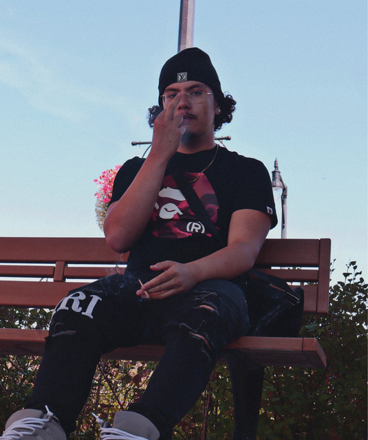 Sleezy Bands | Spotify