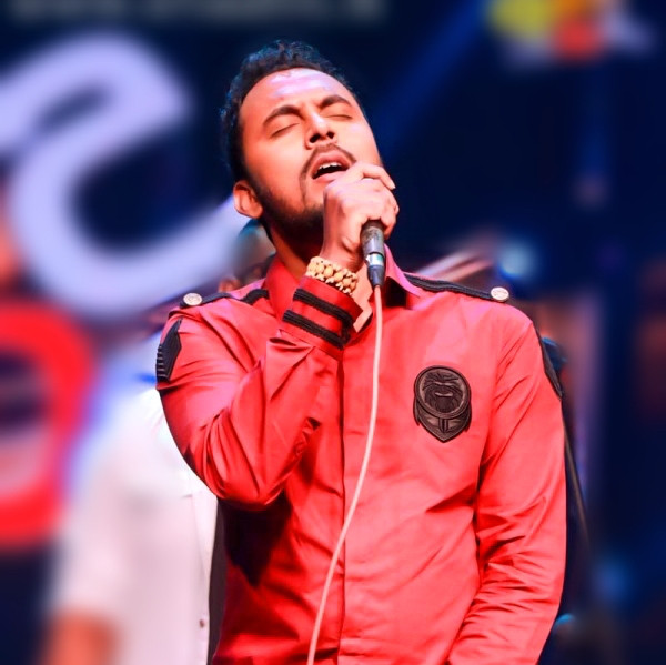 Sandeep Jayalath: Songs list, genres, analysis and similar artists - Chosic