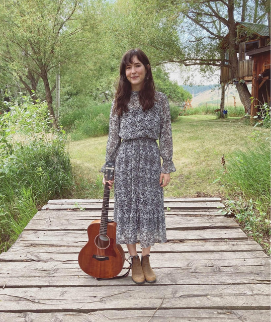 Ella Rae Cole Concert & Tour History | Concert Archives