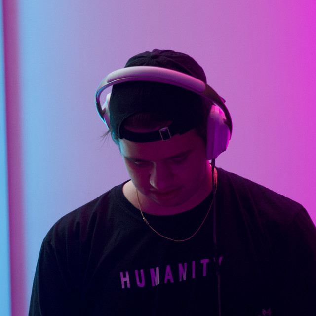 Mucci: Songs list, genres, analysis and similar artists - Chosic