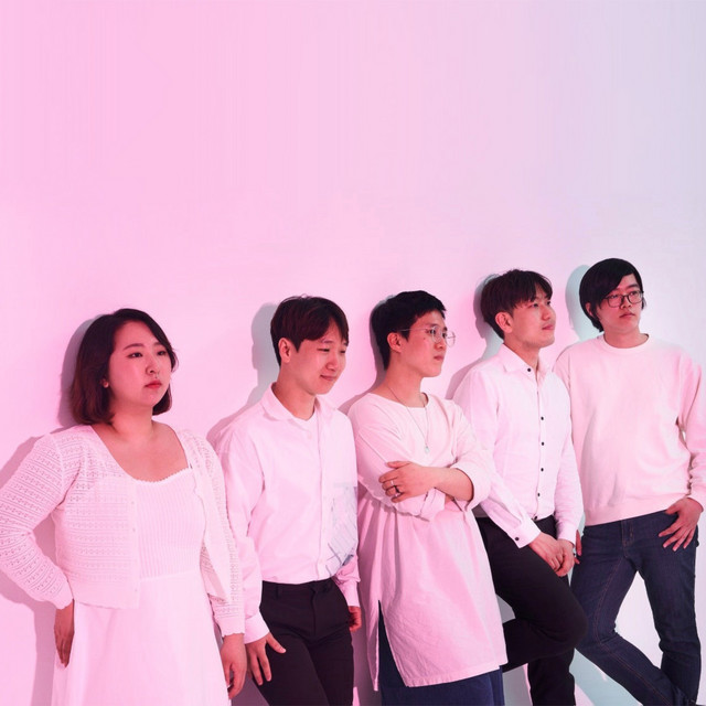 Heeya | Spotify