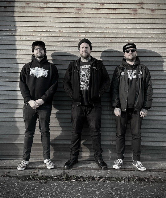 DEATH ROLL | Spotify