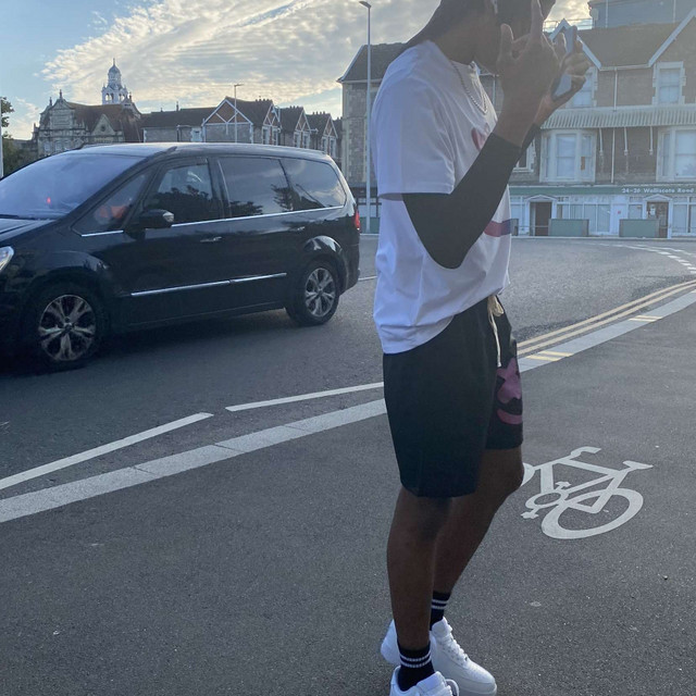 Hanz | Spotify