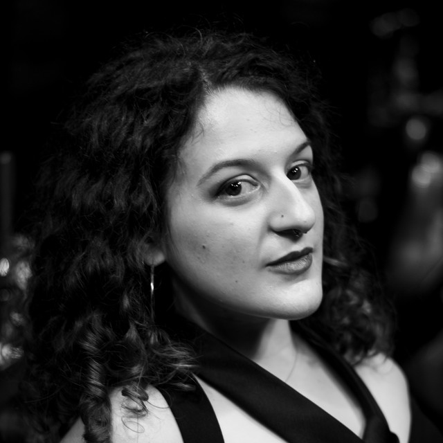 Emanuela | Spotify