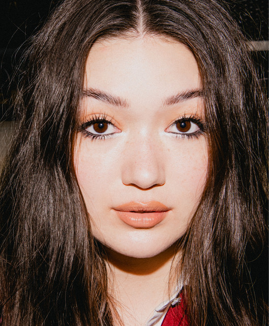Heleina Zara: Songs list, genres, analysis and similar artists - Chosic