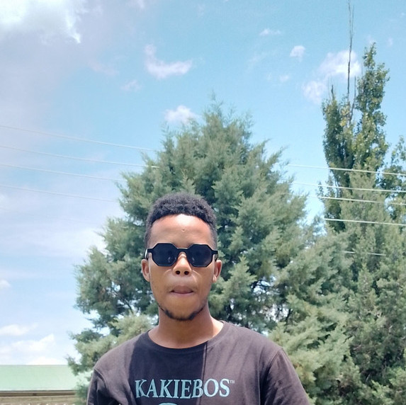 Makz | Spotify