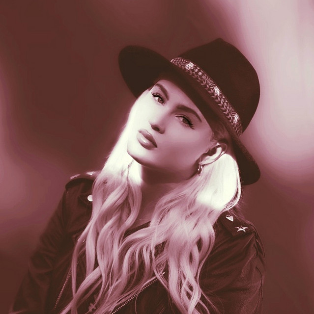 Aro Rose | Spotify