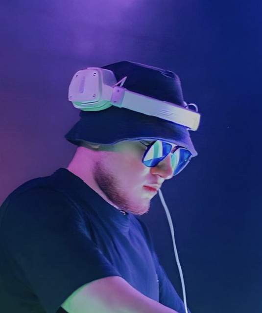 DJ Valeron | Spotify