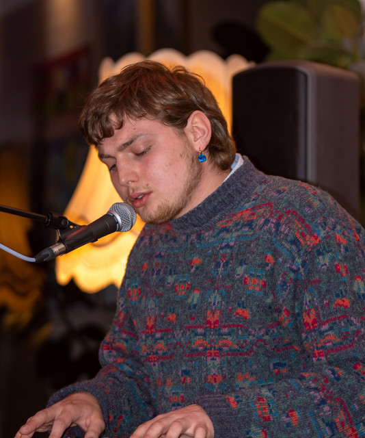 Emil | Spotify