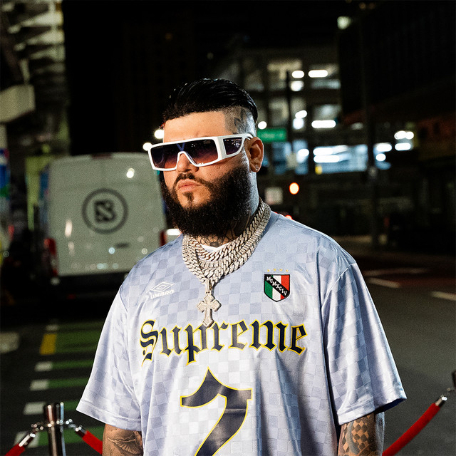 Farruko: genres, songs, analysis and similar artists - Chosic