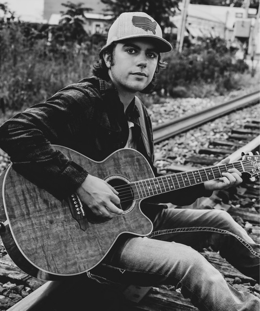 Derek Alan | Spotify