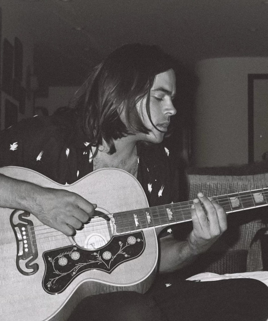 Derek Richard Thomas Concert & Tour History | Concert Archives