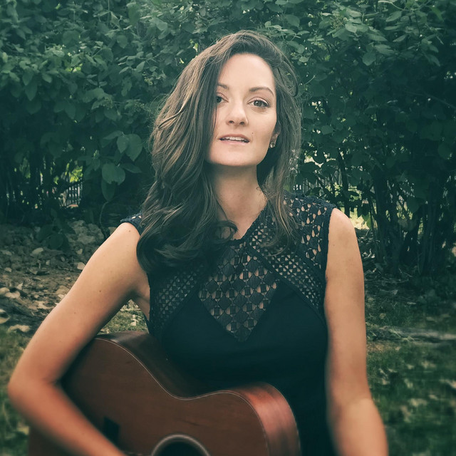Emily Drew Concert & Tour History | Concert Archives
