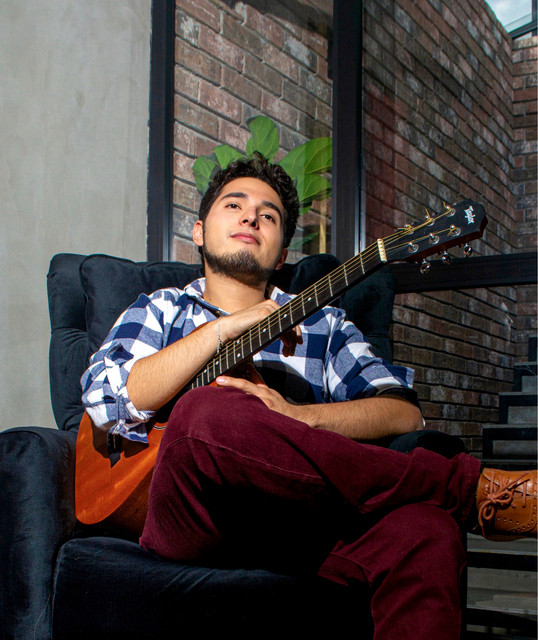 Roger Rojo | Spotify