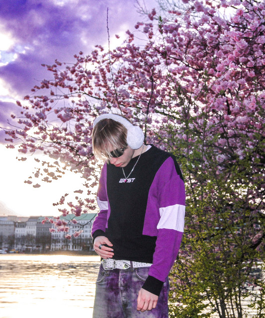 Saint Purple | Spotify