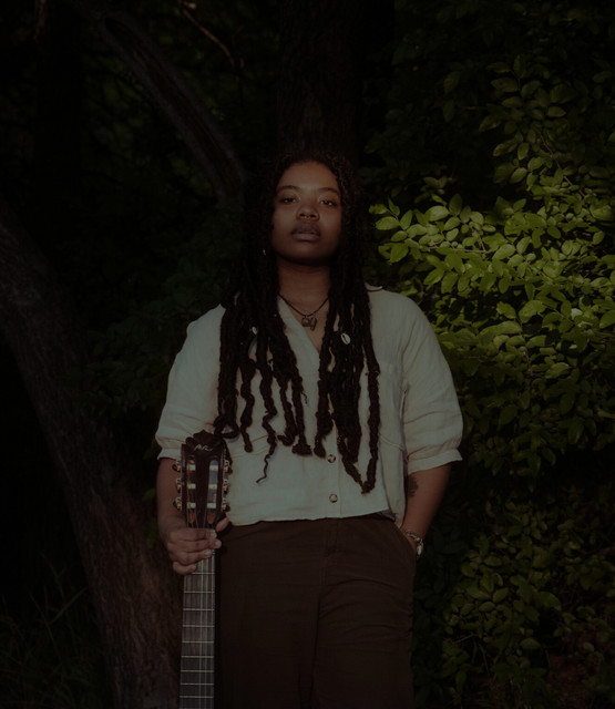 Amari Amore Songs, Albums and Playlists | Spotify