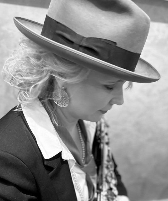 Angelika | Spotify