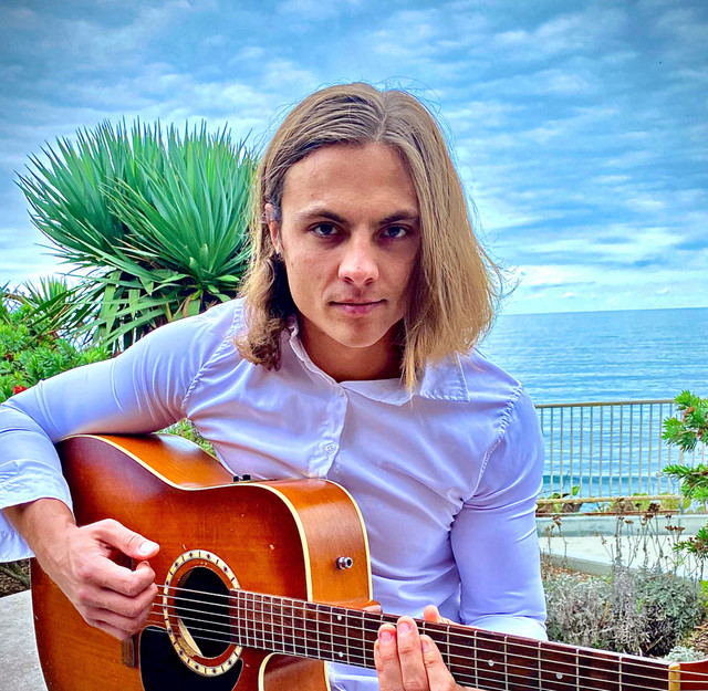 Daniel Mayer | Spotify