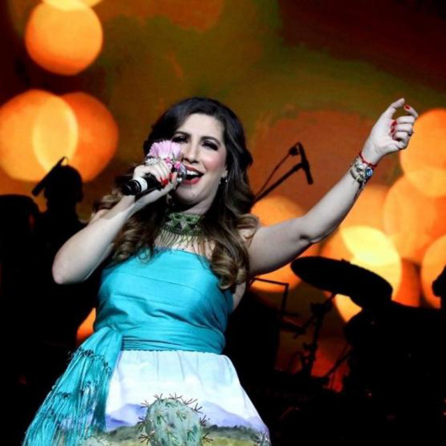 Azucena: genres, songs, analysis and similar artists - Chosic