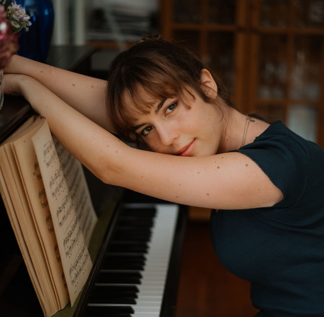 List of songs by Flora Kapeller - Chosic