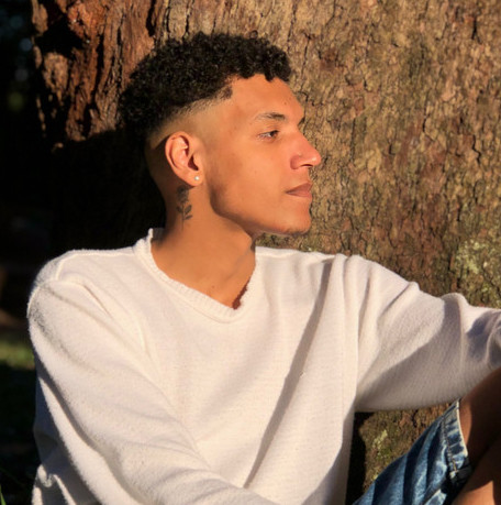 Adriel Carlos | Spotify