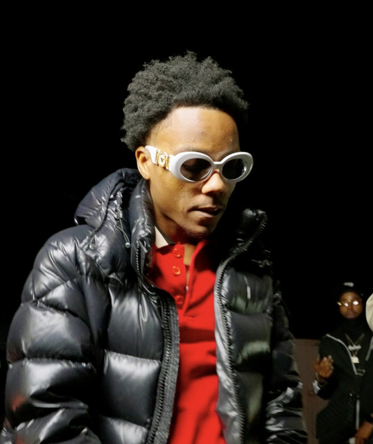 Frizz | Spotify