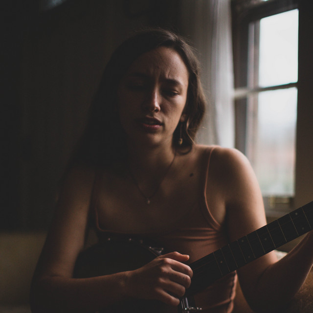 Emily Mann Concert & Tour History | Concert Archives