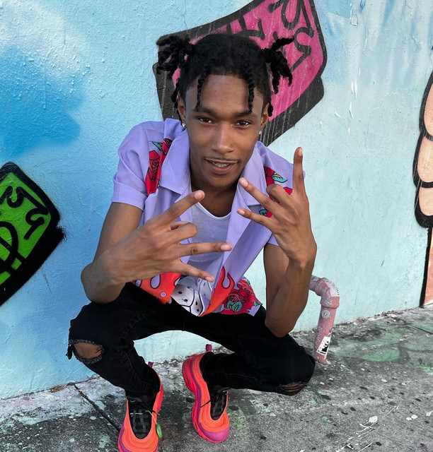 Sackchaser Macc | Spotify