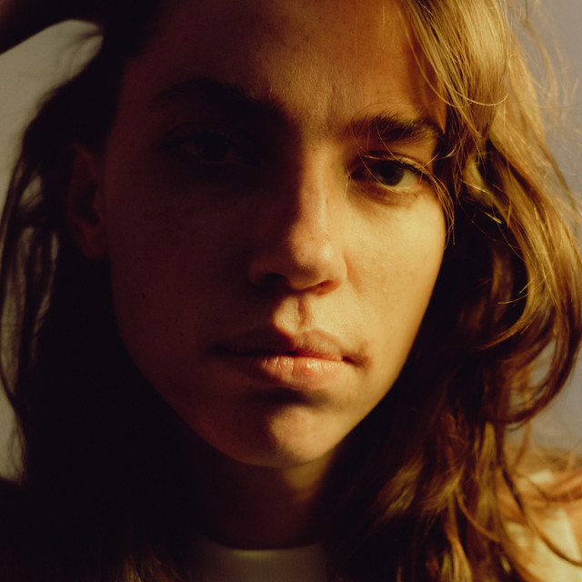 Phoebe Go | Spotify