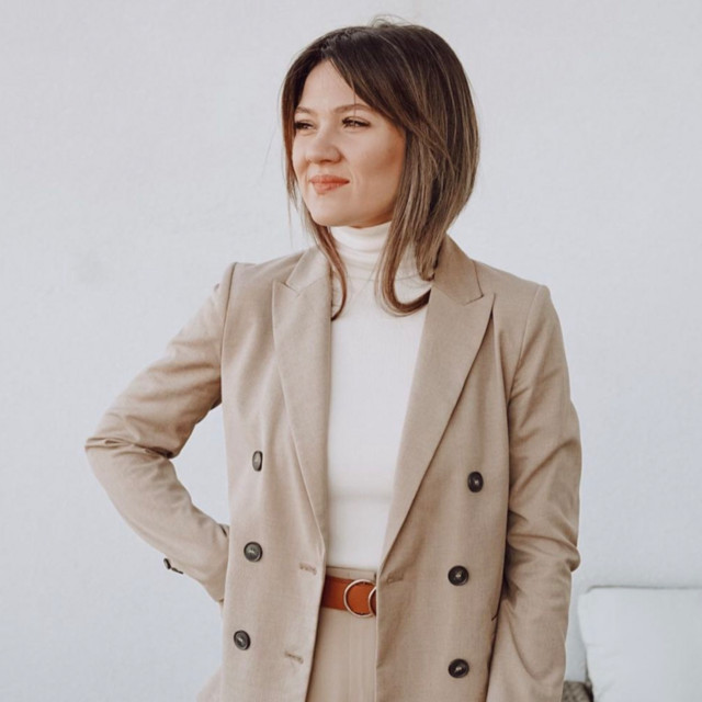 Emma Repede | Spotify