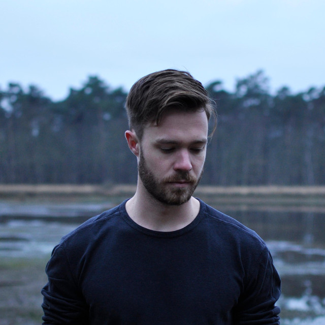 Ledna | Spotify